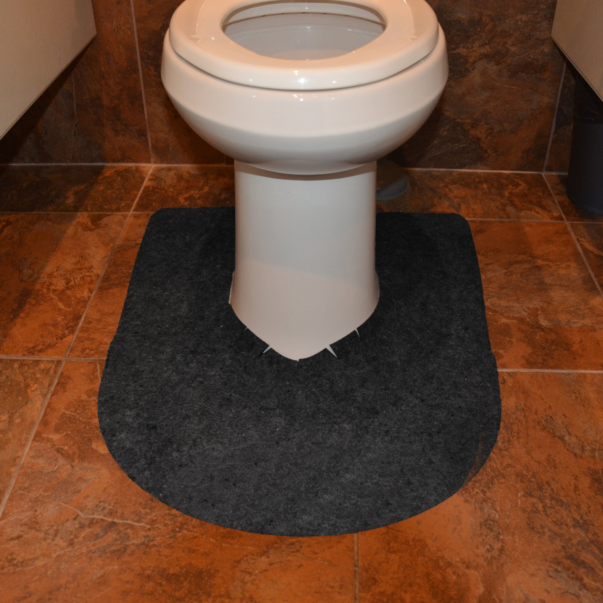 Restroom Toilet Mat | Absorbent Flooring | G-Floor® Drip & Dry Absorbent Vinyl Flooring